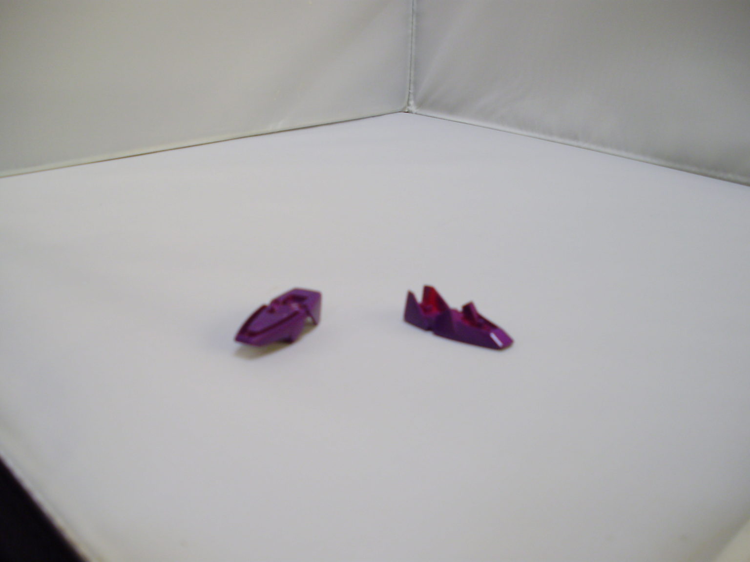 HGCE 1/144 エールストライクガンダムを缶スプレー塗装 1回目 – 色のセンスはご愛嬌